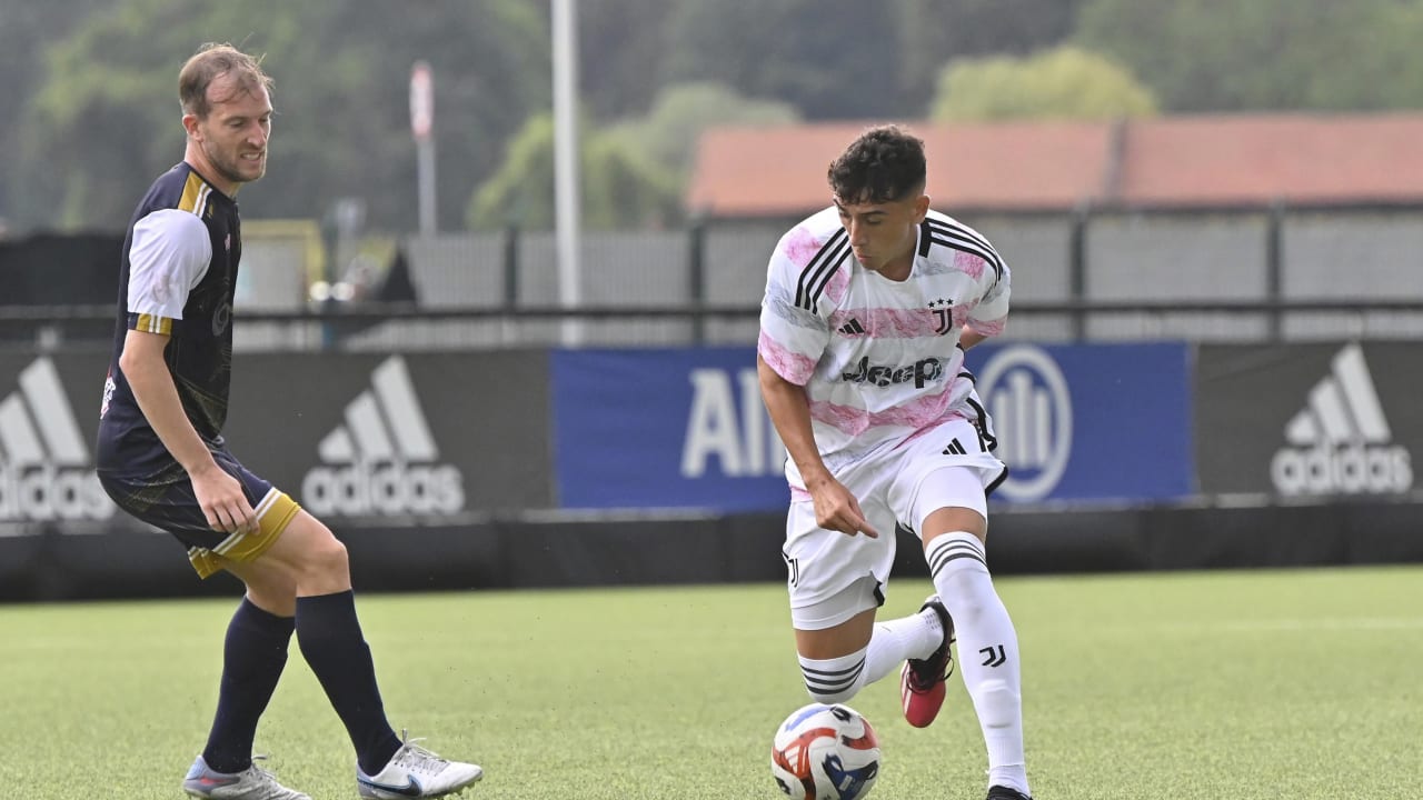 Under 19 | Pugno, primo contratto da professionista - Juventus
