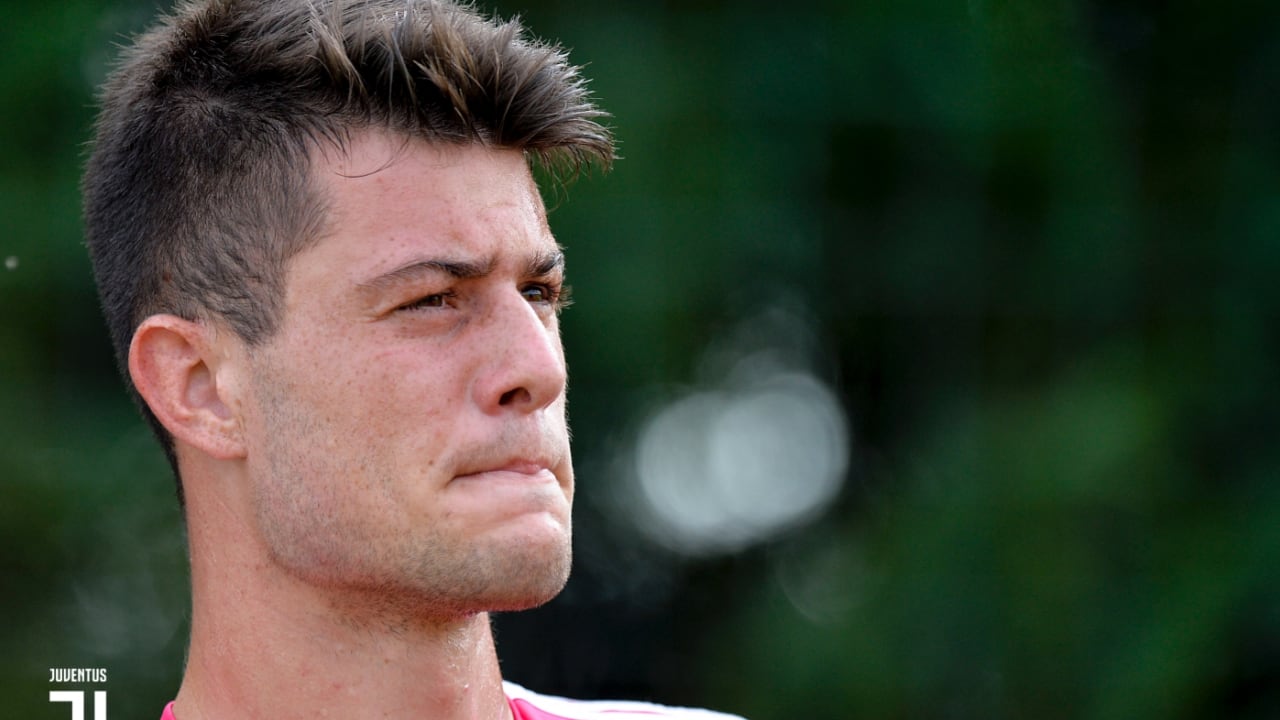 Cerri joins Cagliari on a permanent deal - Juventus