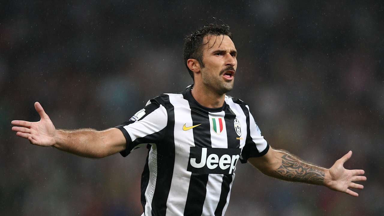 Legends Corner | Mirko Vucinic’s unforgettable talent - Juventus