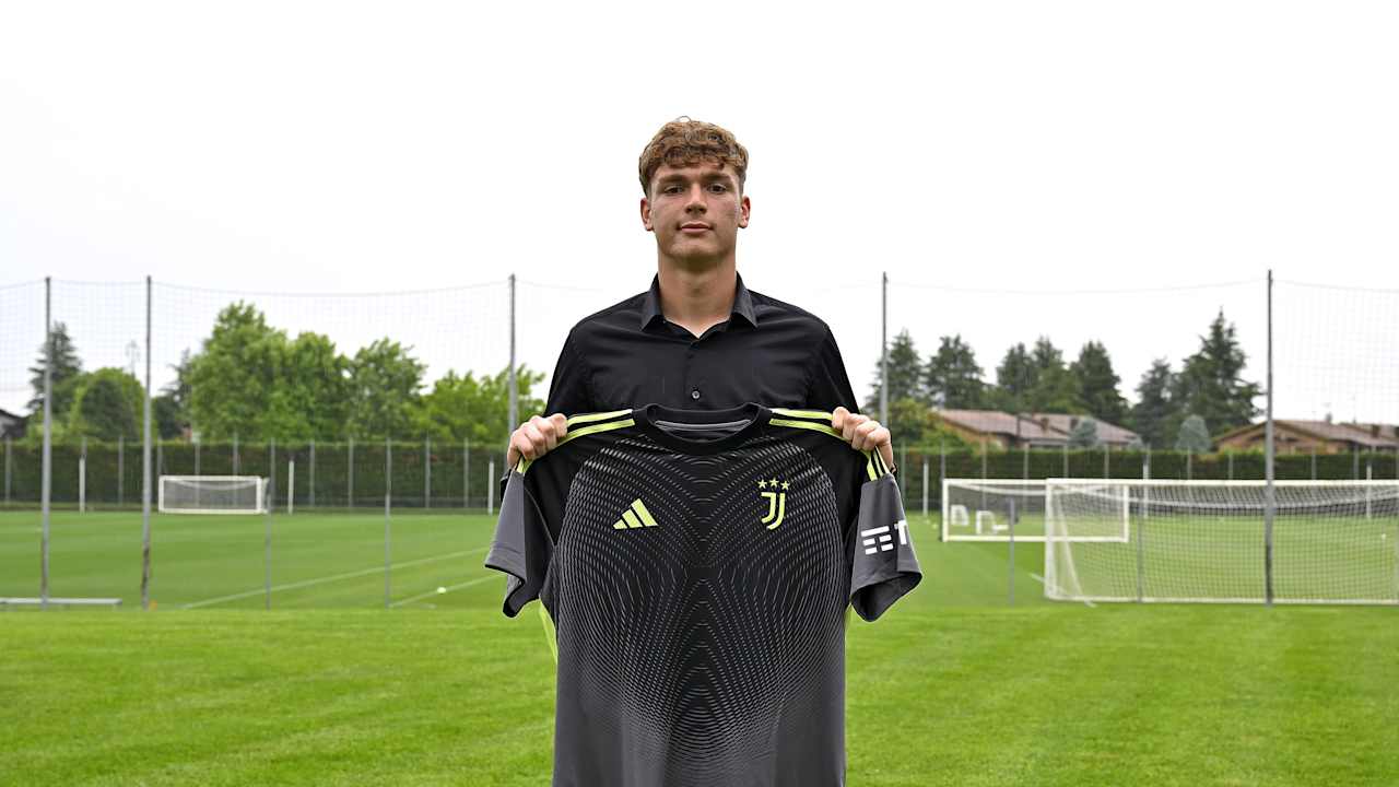 U20 | Primo contratto da professionista per Marcu - Juventus