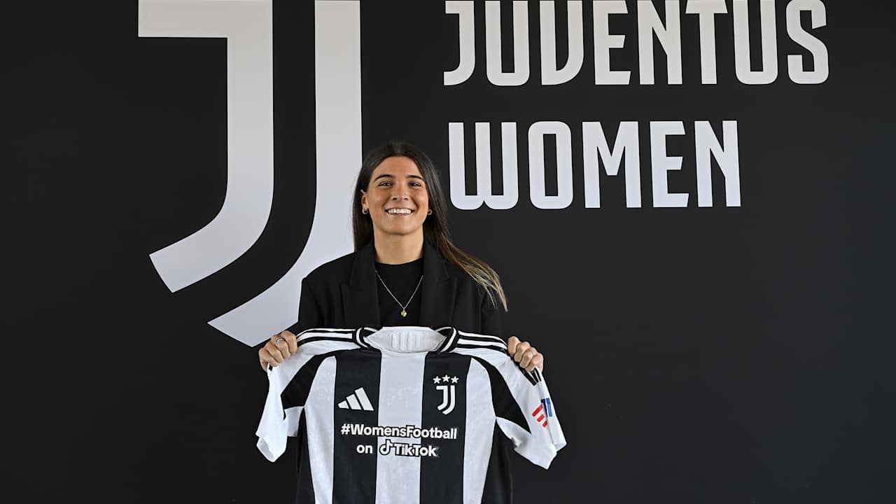 Sofia Cantore renews until 2028! - Juventus