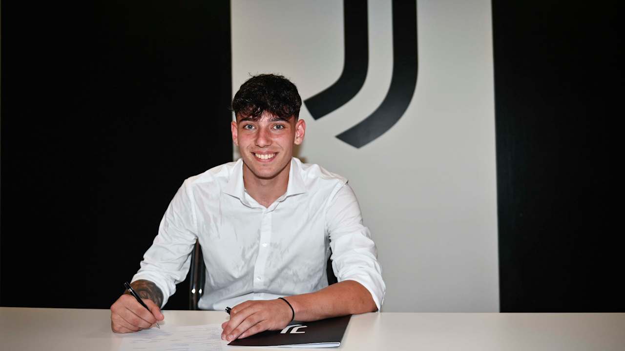 Ufficiale | Primo contratto da professionista per Vacca - Juventus