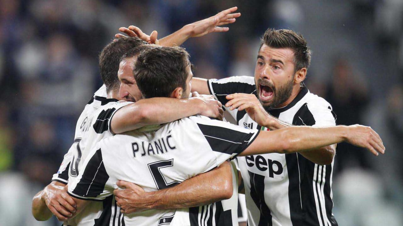 Juve announce squad for Palermo - Juventus