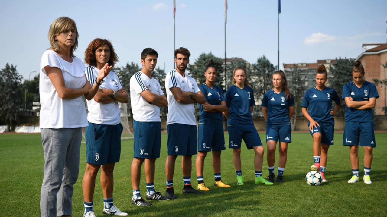 Bertolini visits Juventus Women's training - Juventus