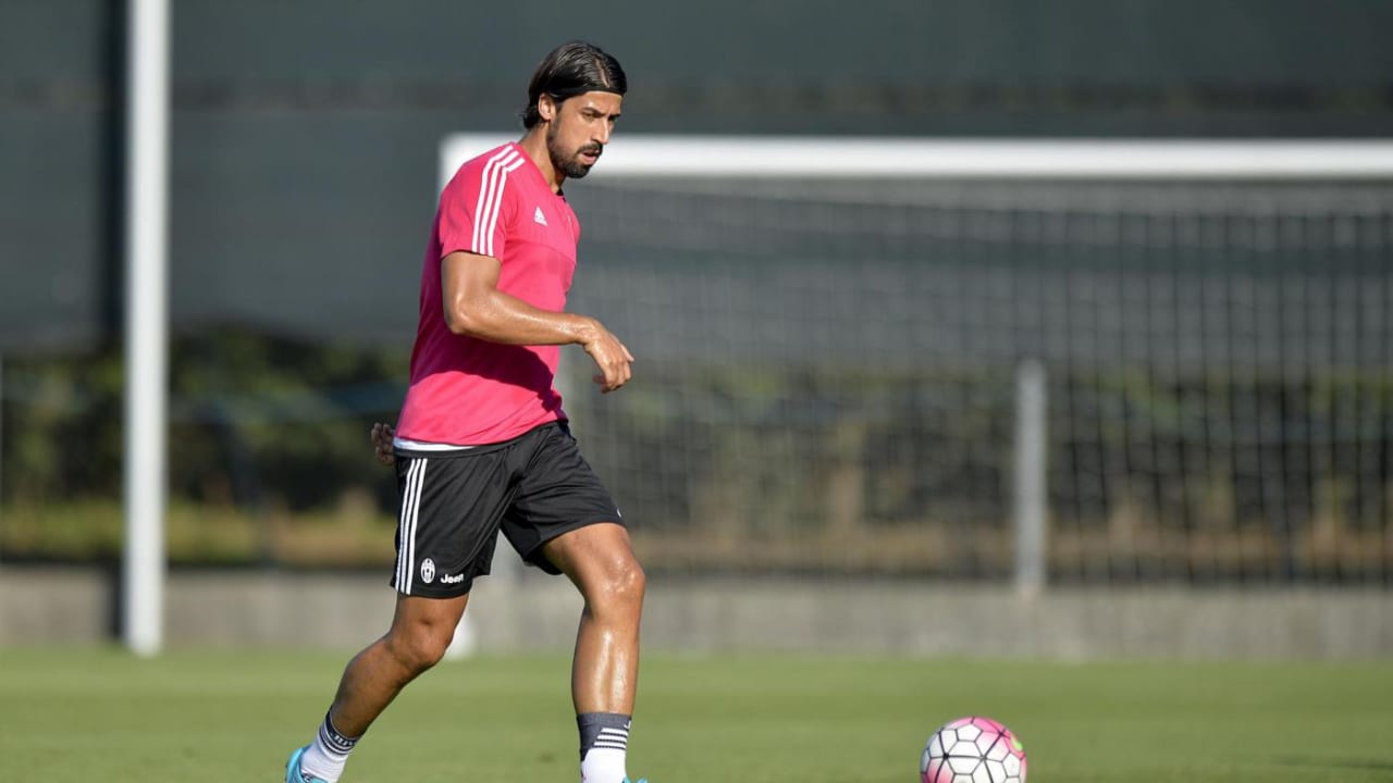 Khedira returns to first-team training - Juventus