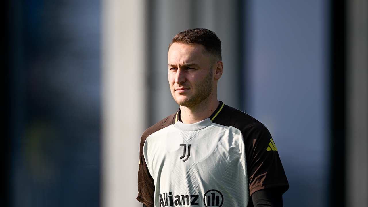 International Recap | Teun on target for the Dutch! - Juventus