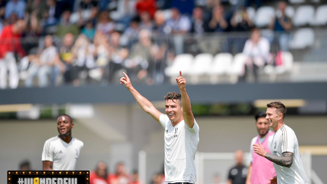 The final open training session of the season - Juventus