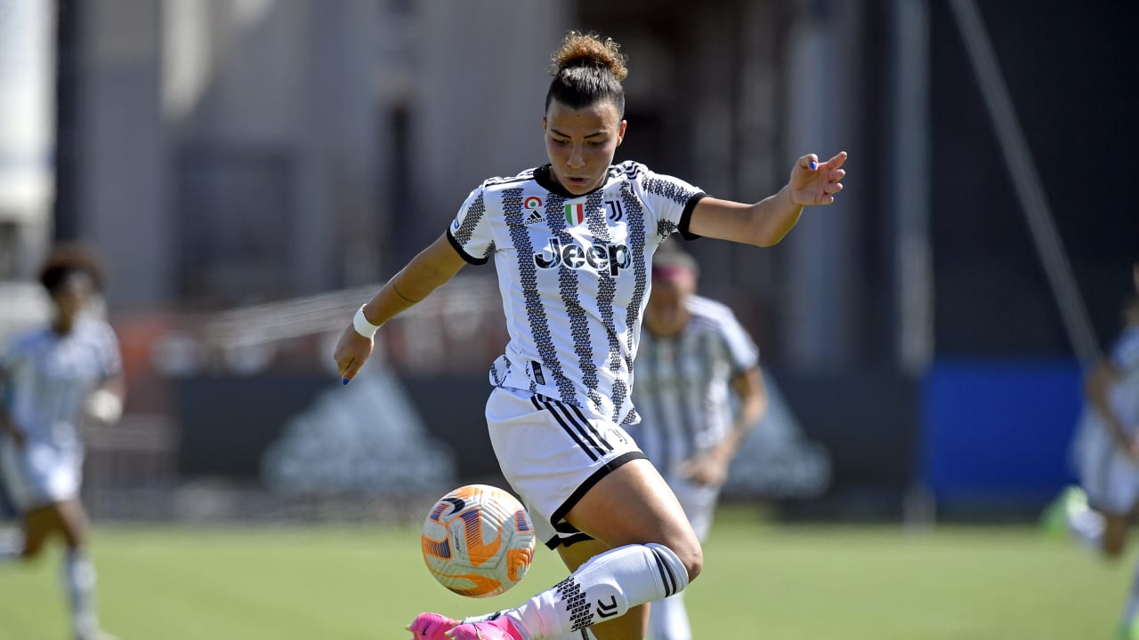 Arianna Caruso renews until 2025! - Juventus