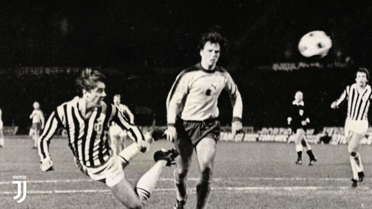 When a UCL first leg finishes 1-1 - Juventus