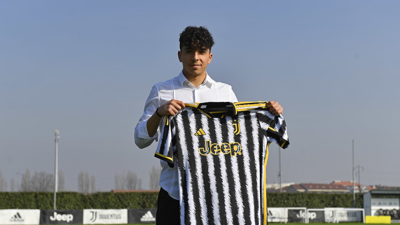 Ufficiale | Primo contratto da Professionista per Finocchiaro - Juventus