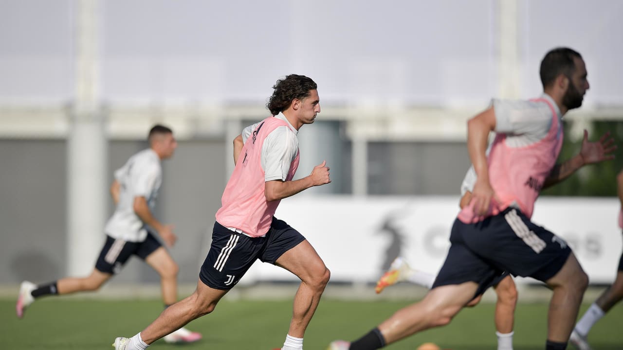 Operation Lyon underway - Juventus