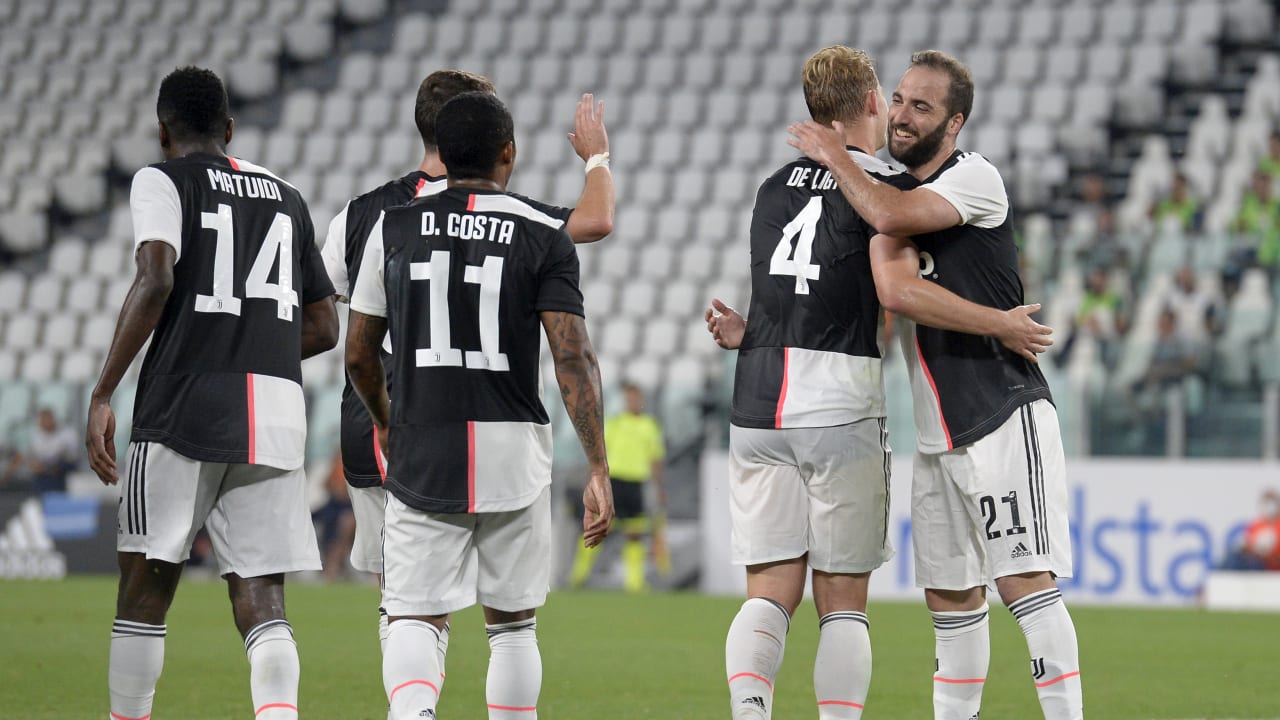 Squad List For Genoa - Juve - Juventus