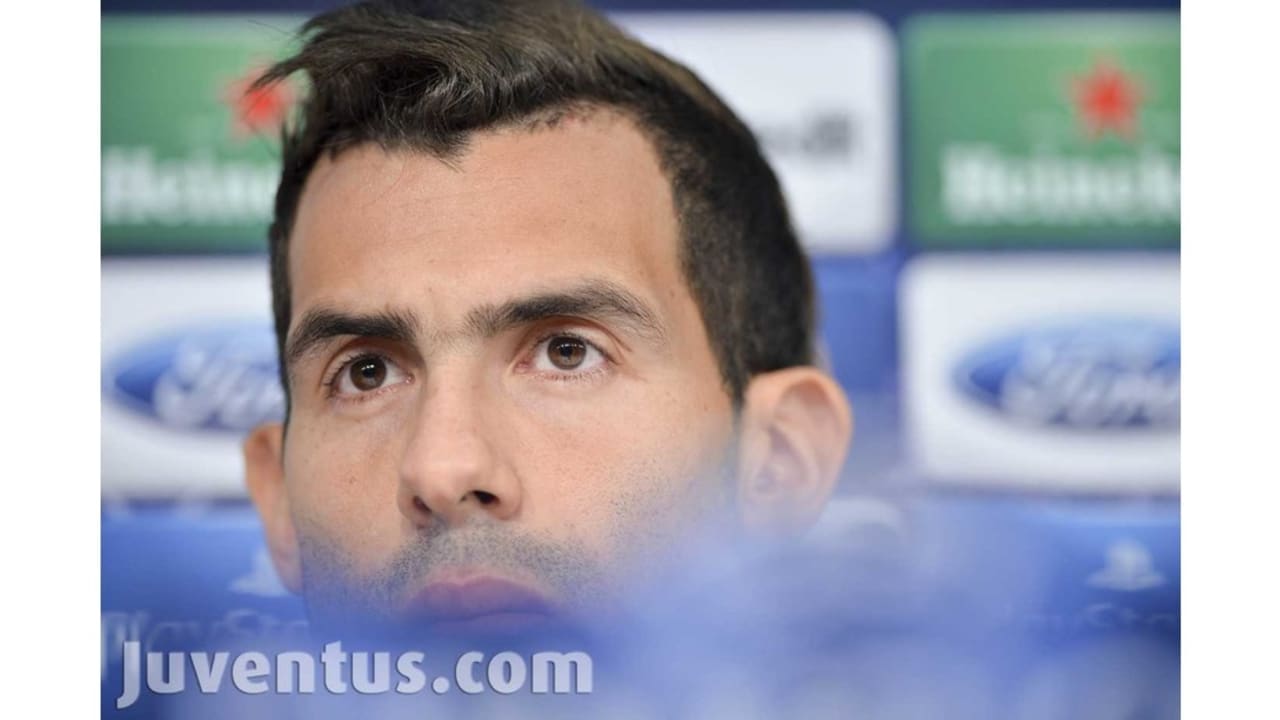 Tevez in conferenza alla vigilia del Real - Tevez speaking ahead of ...