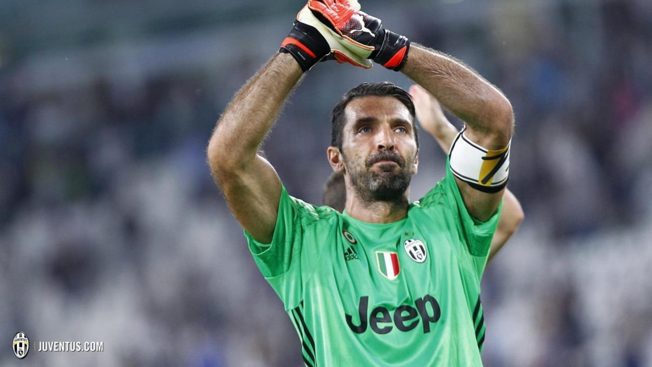 Buffon: Best FIFA Men’s Player 2016 nominee - Juventus
