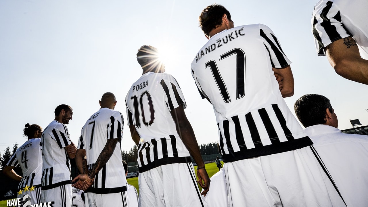 Official team photos available for download - Juventus