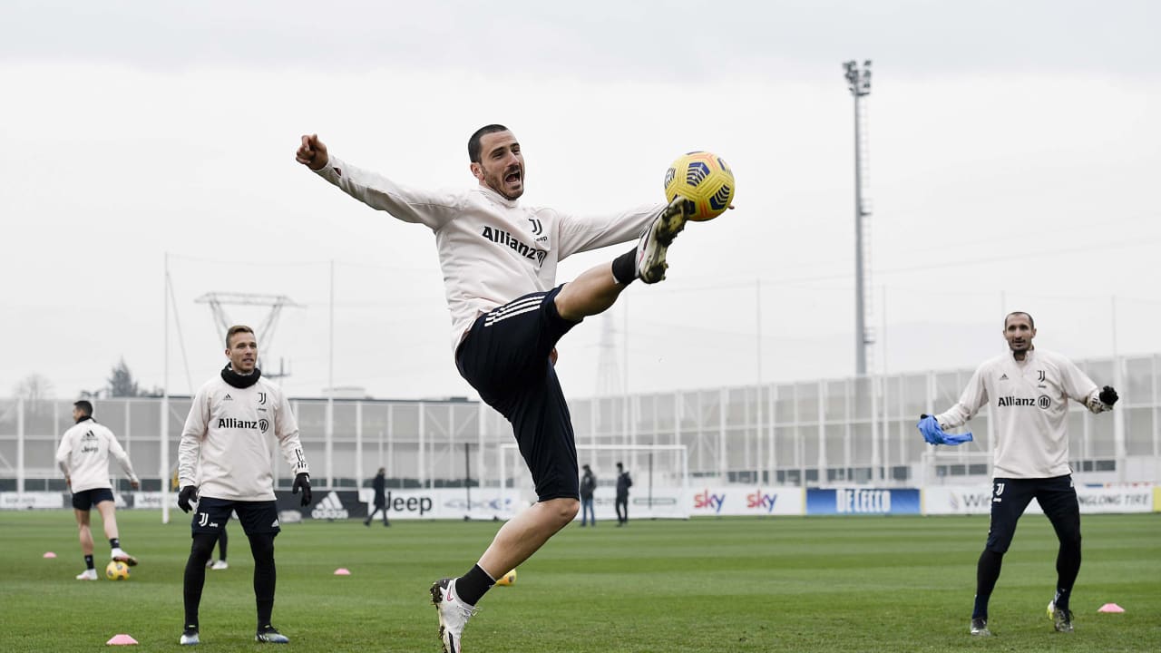 Juventus Training | Turning on the Style In Training! Video | Juventus