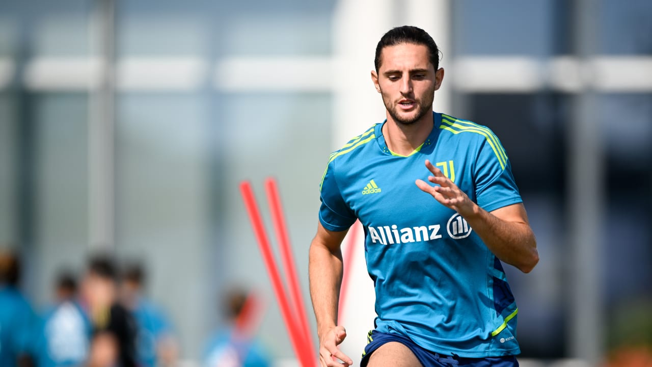 Training Center | Double session @ Continassa - Juventus