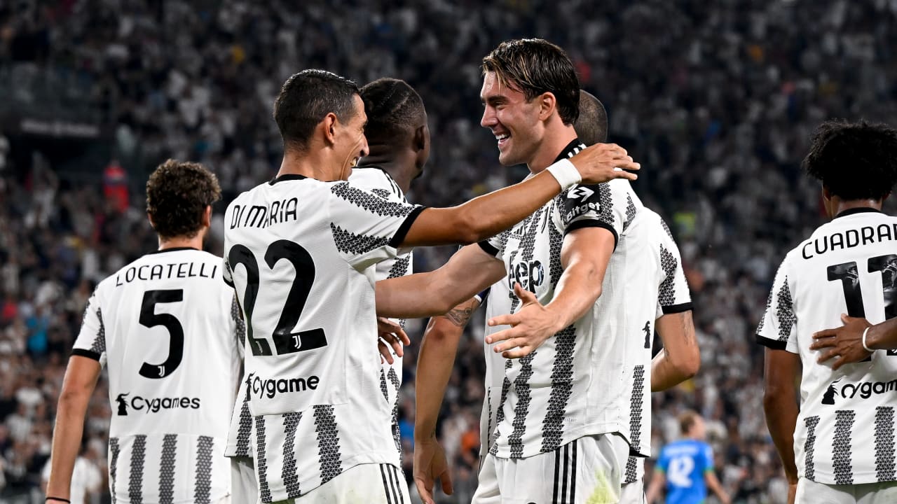 Photo Galleries & Pictures - Juventus News
