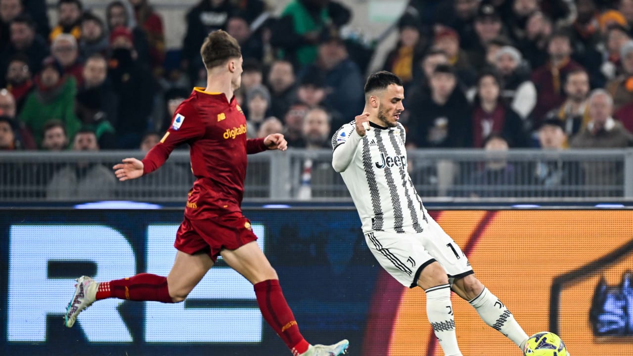 Juve fall to Roma at the Olimpico - Juventus