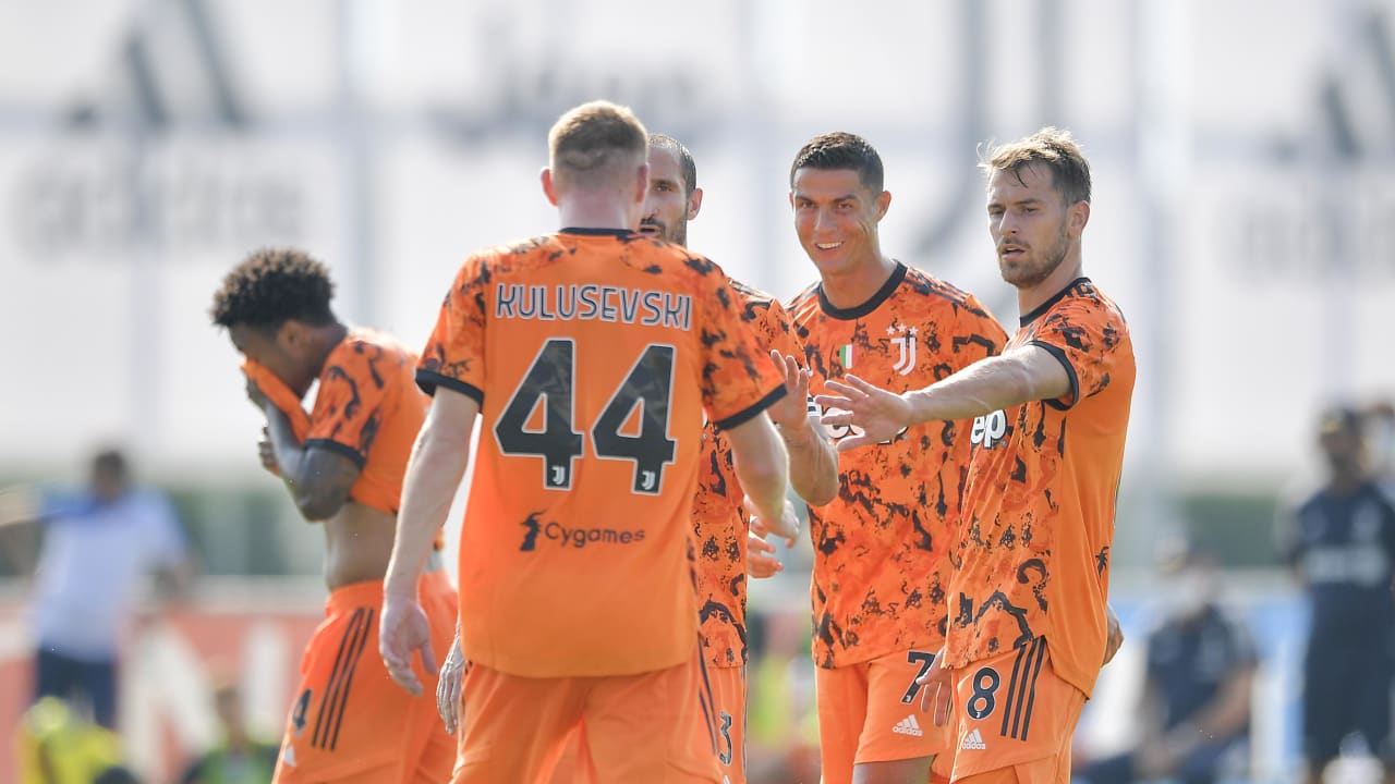 Men's First Team - Juventus Football Club