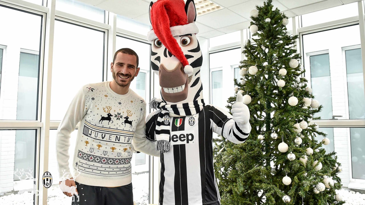 Behind the scenes of our Christmas video - Juventus