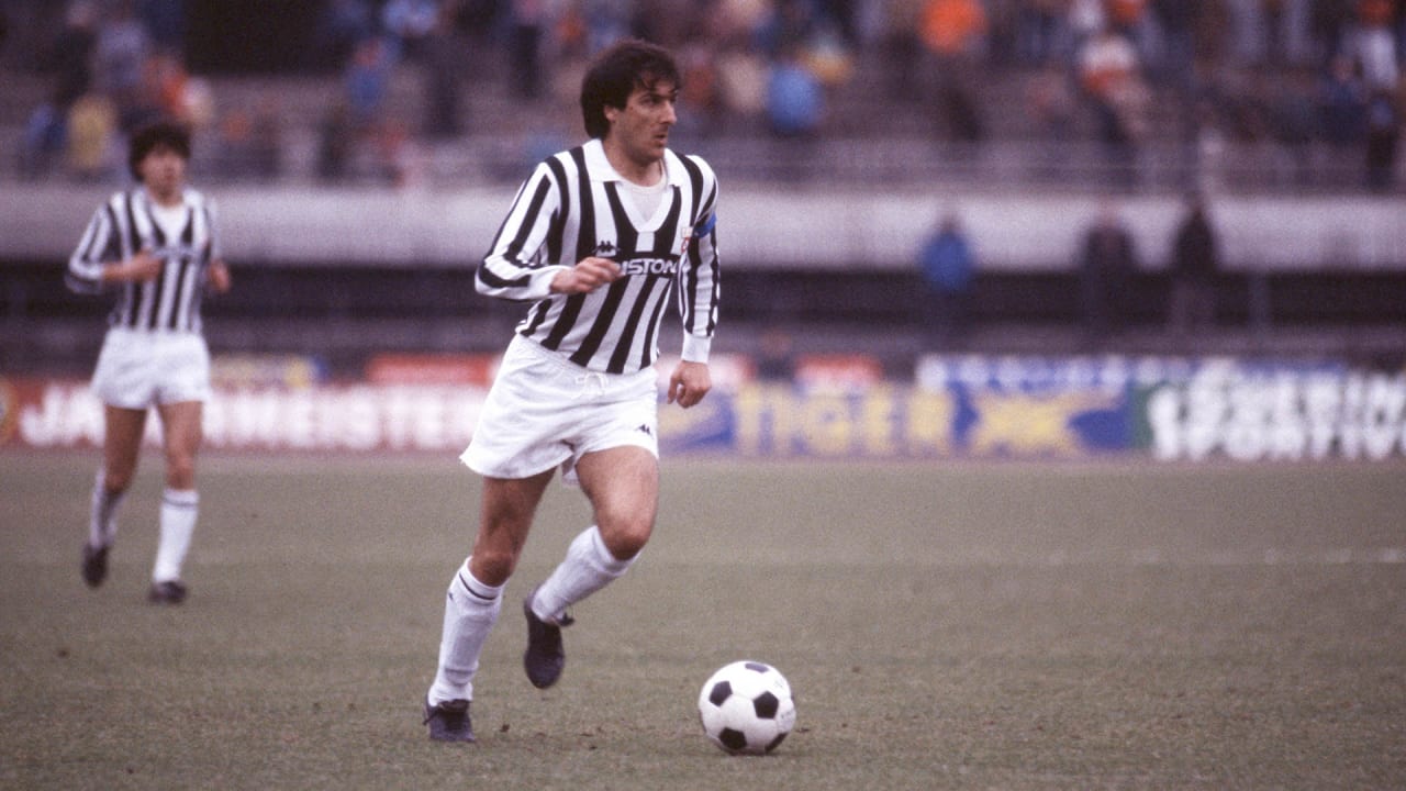 Indimenticabile Gaetano Scirea Video | Juventus