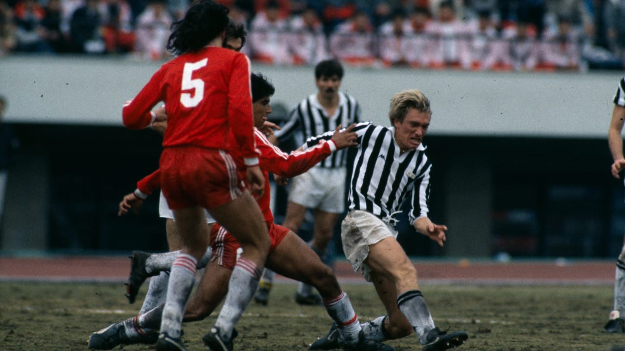 Buon compleanno, Massimo Bonini! Video | Juventus