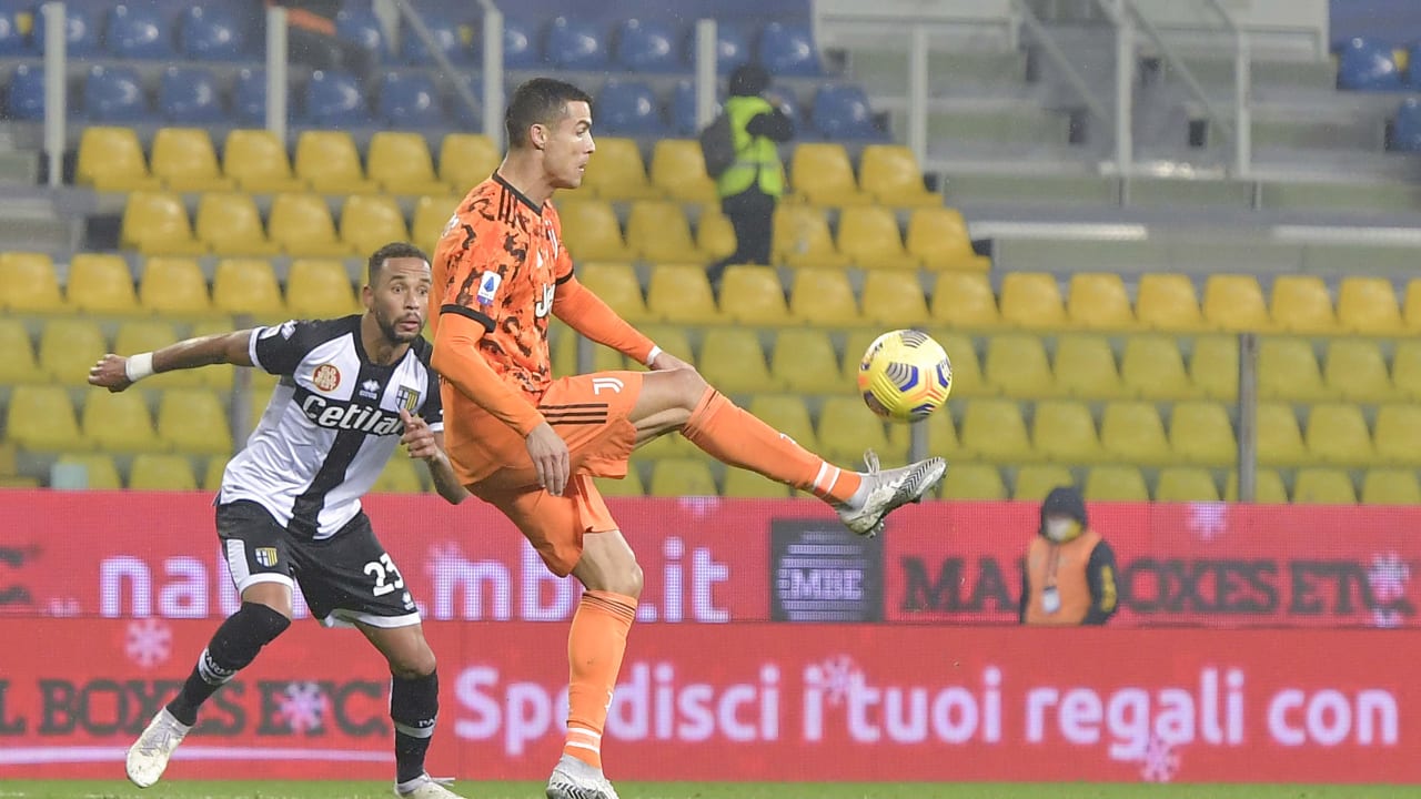 Photo of the Game | Cr7, Big Numbers - Juventus