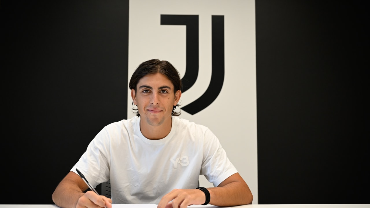 Official | Ranocchia renews until 2026 - Juventus