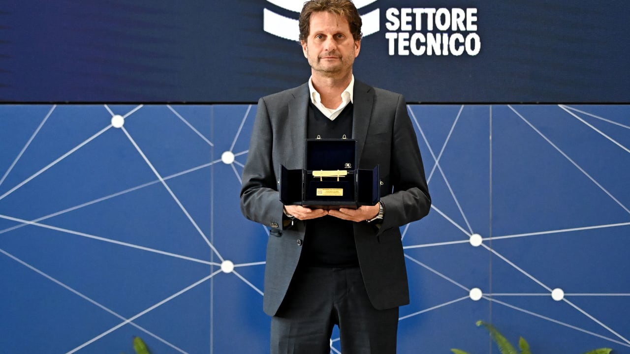 Joe Montemurro wins the Panchina d'Oro! - Juventus