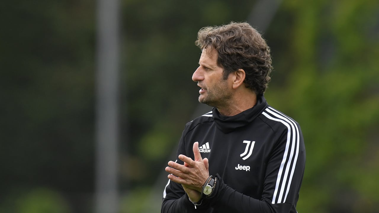 Montemurro on Twitch: "Getting in shape for the cup final" - Juventus