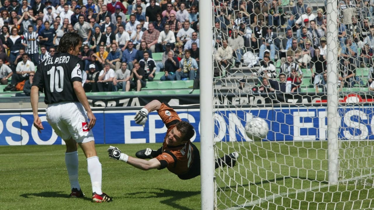 Iconic Goals | Udine: Del Piero, 5 maggio 2002 - Juventus