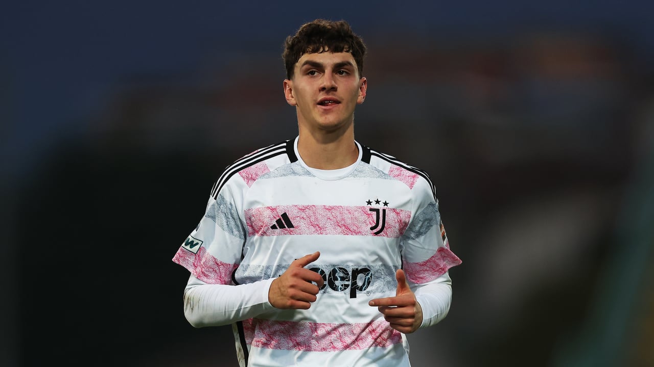 Lorenzo Anghelé in gol: prima rete tra i professionisti - Juventus