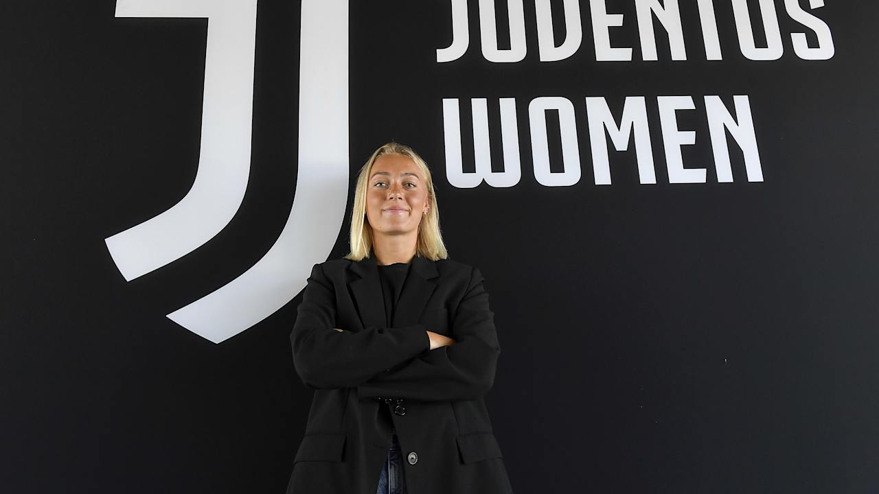 Hanna Bennison is Bianconera! - Juventus