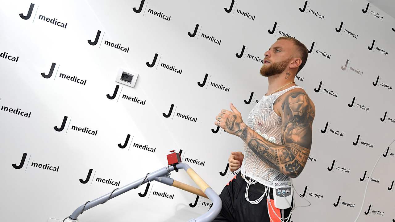 Michele Di Gregorio's first day at Juventus Video | Juventus