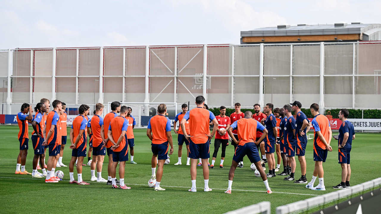 Gallery | The new season is underway! - Juventus