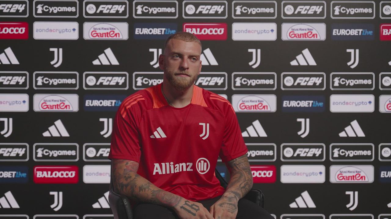 Di Gregorio's first words Video | Juventus