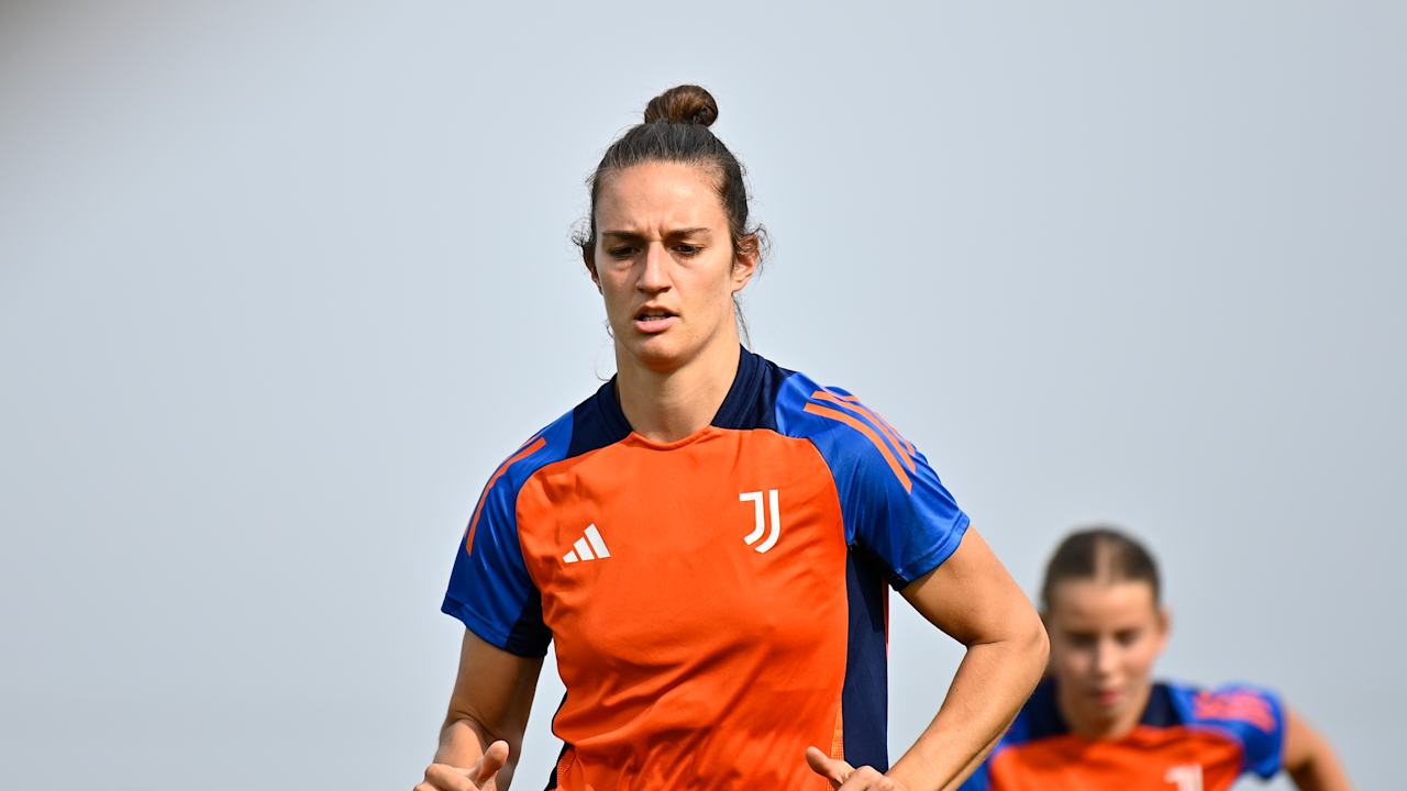 Many happy returns, Martina! Video | Juventus