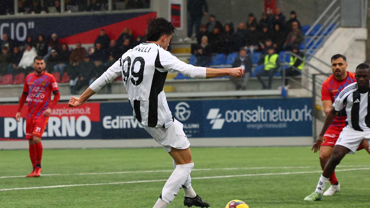 Highlights Serie C | AZ Picerno - Juventus Next Gen Video | Juventus