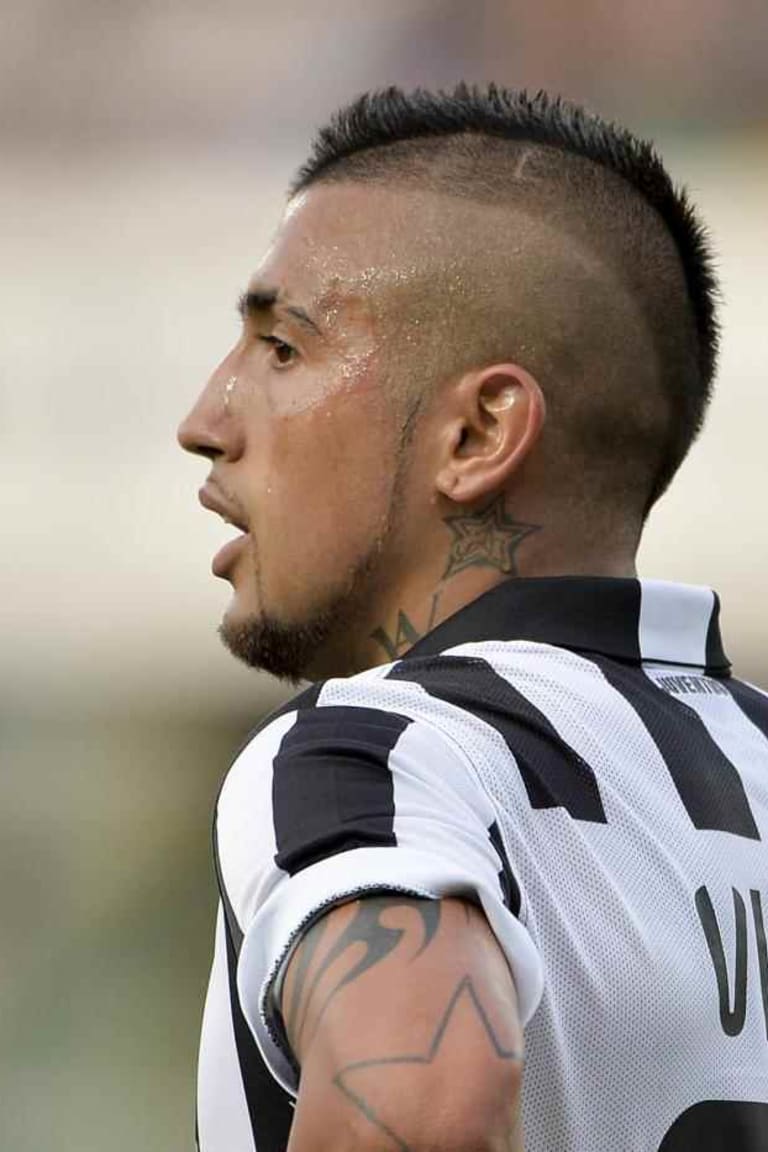 Arturo Vidal Hair