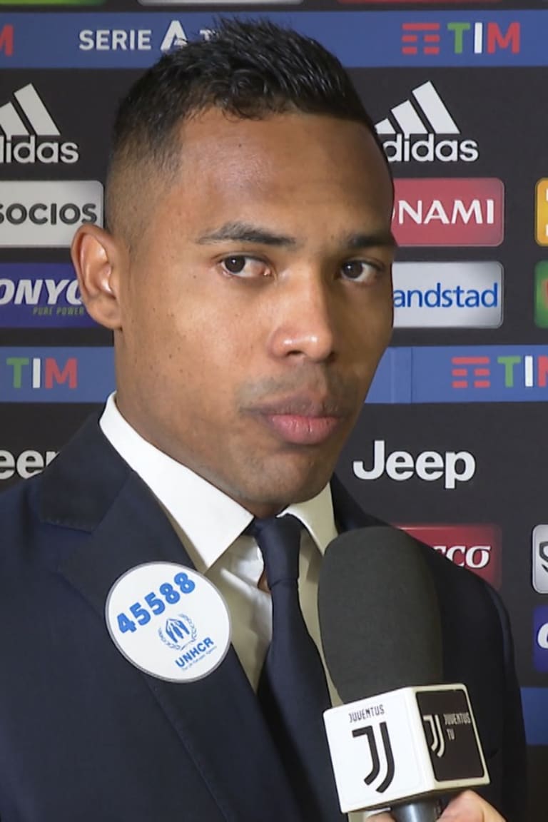 Alex Sandro | Defender Juventus Men's First Team