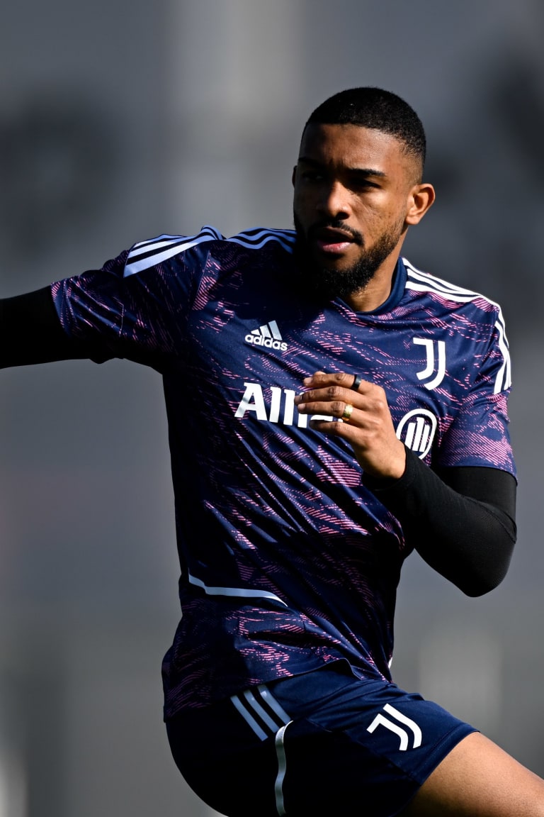 Gleison Bremer | Defender Juventus Men's First Team