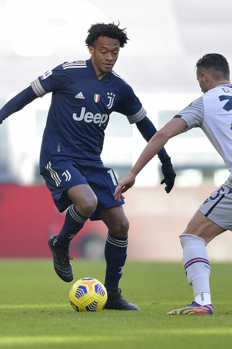 Juan Cuadrado | Defender Juventus Men's First Team