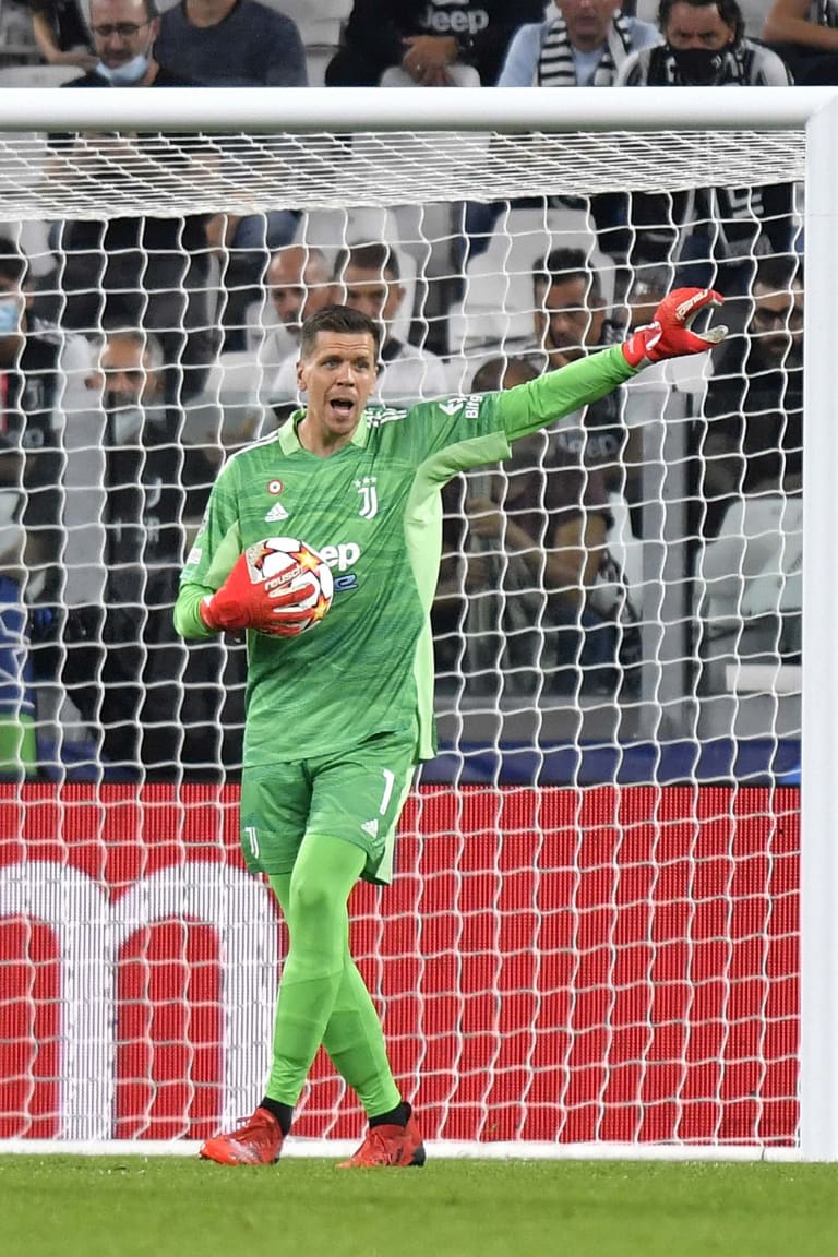 Wojciech Szczęsny | Goalkeeper Juventus Men's First Team