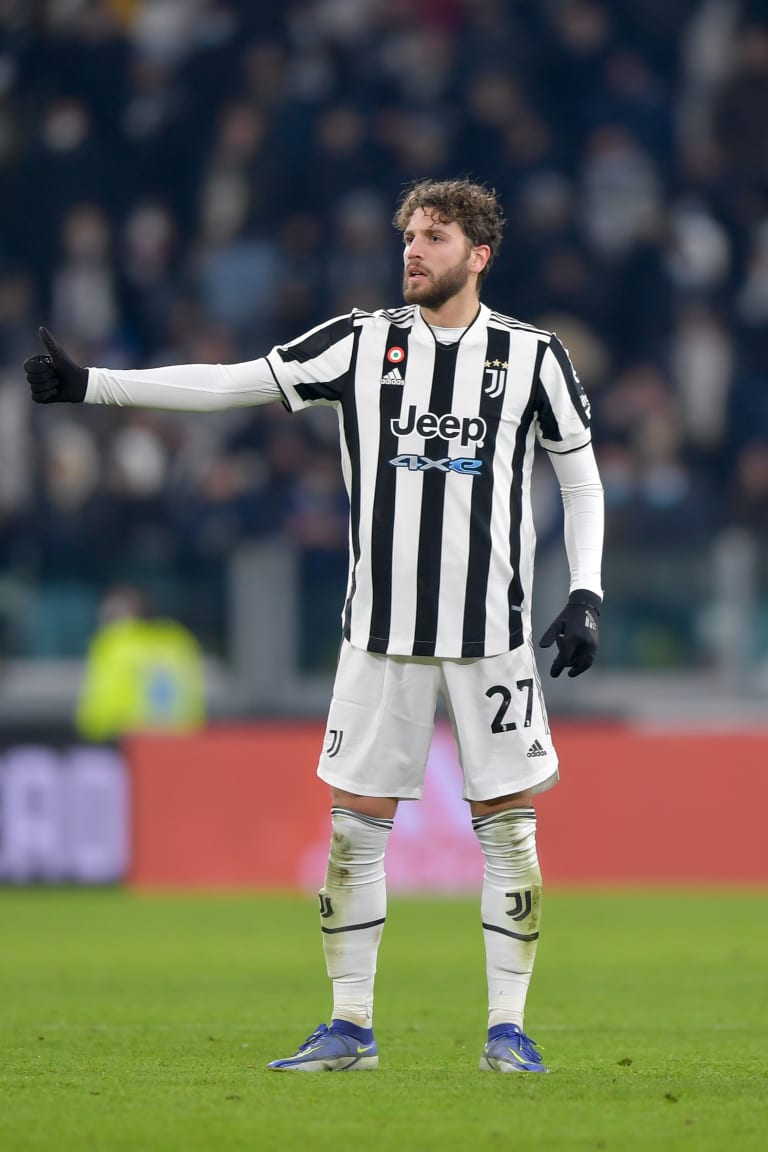 Manuel Locatelli | Midfielder Juventus Men's First Team