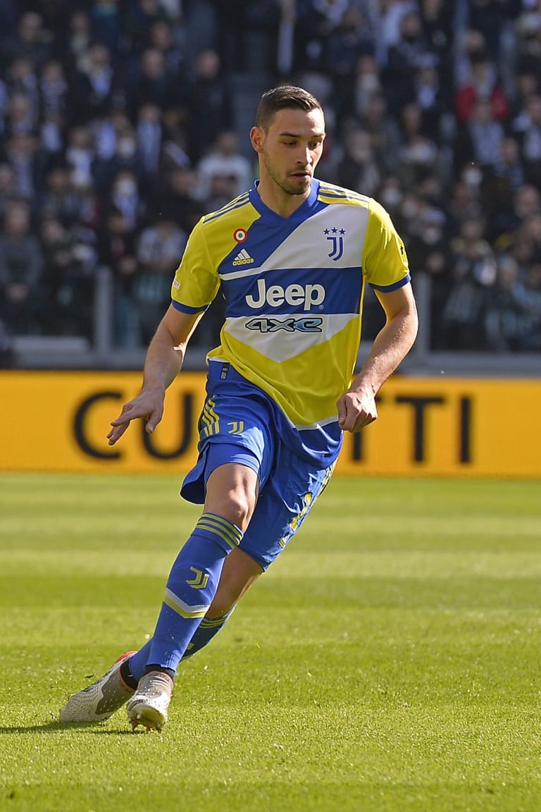 Mattia De Sciglio | Defender Juventus Men's First Team