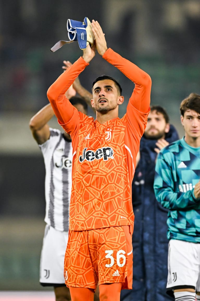 Mattia Perin | Goalkeeper Juventus Men's First Team
